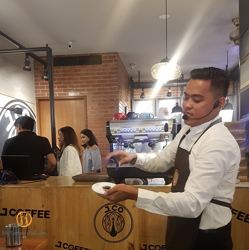 j.co sm city east ortigas coffee 101 - My Tummy is Full